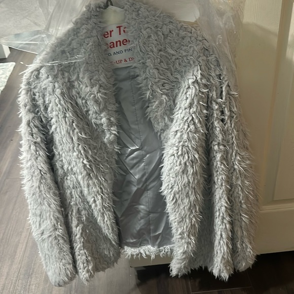 Romeo & Juliet Couture | Jackets & Coats | Fuzzy Jacket | Poshmark